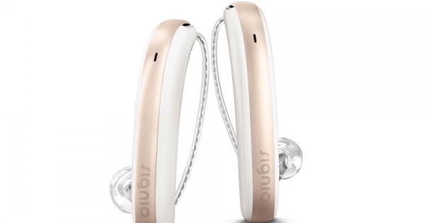 Styletto CROS Kit 3AX Hearing Aids at Aanvii Hearing Solutions