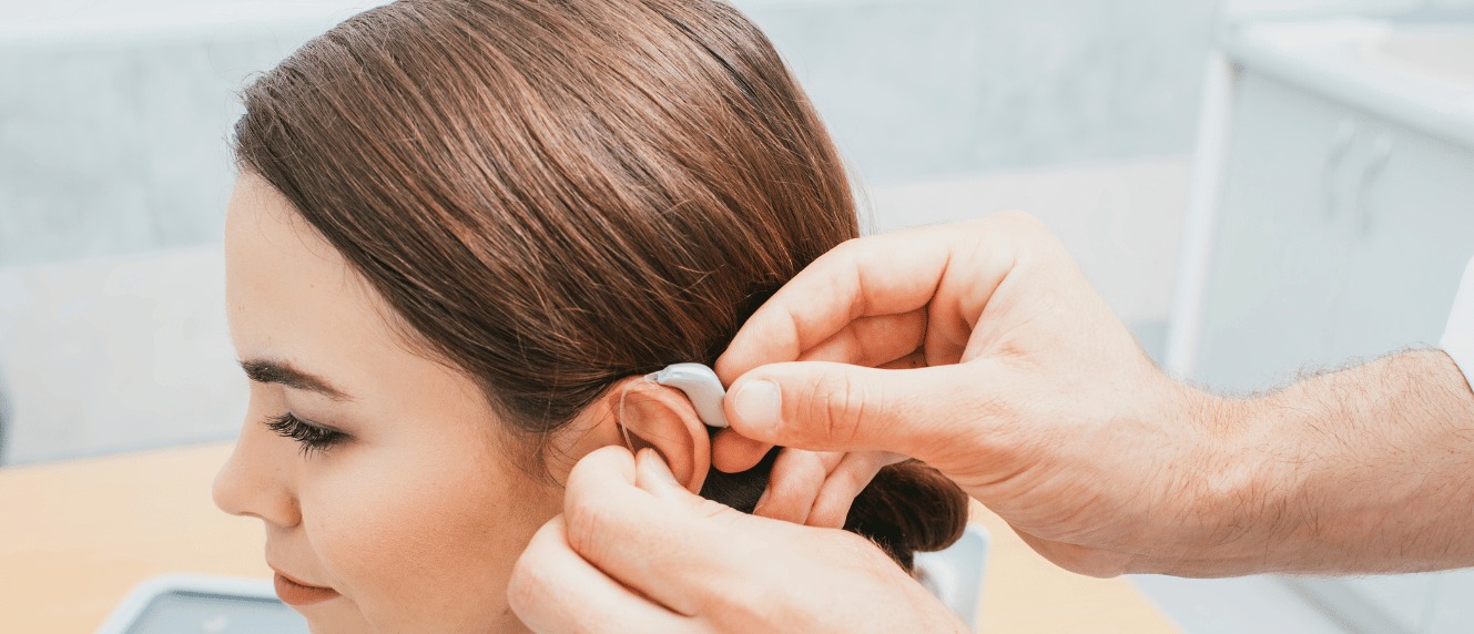 4 Essential Factors for a Successful Hearing Aid Fitting | Aanvii Hearing